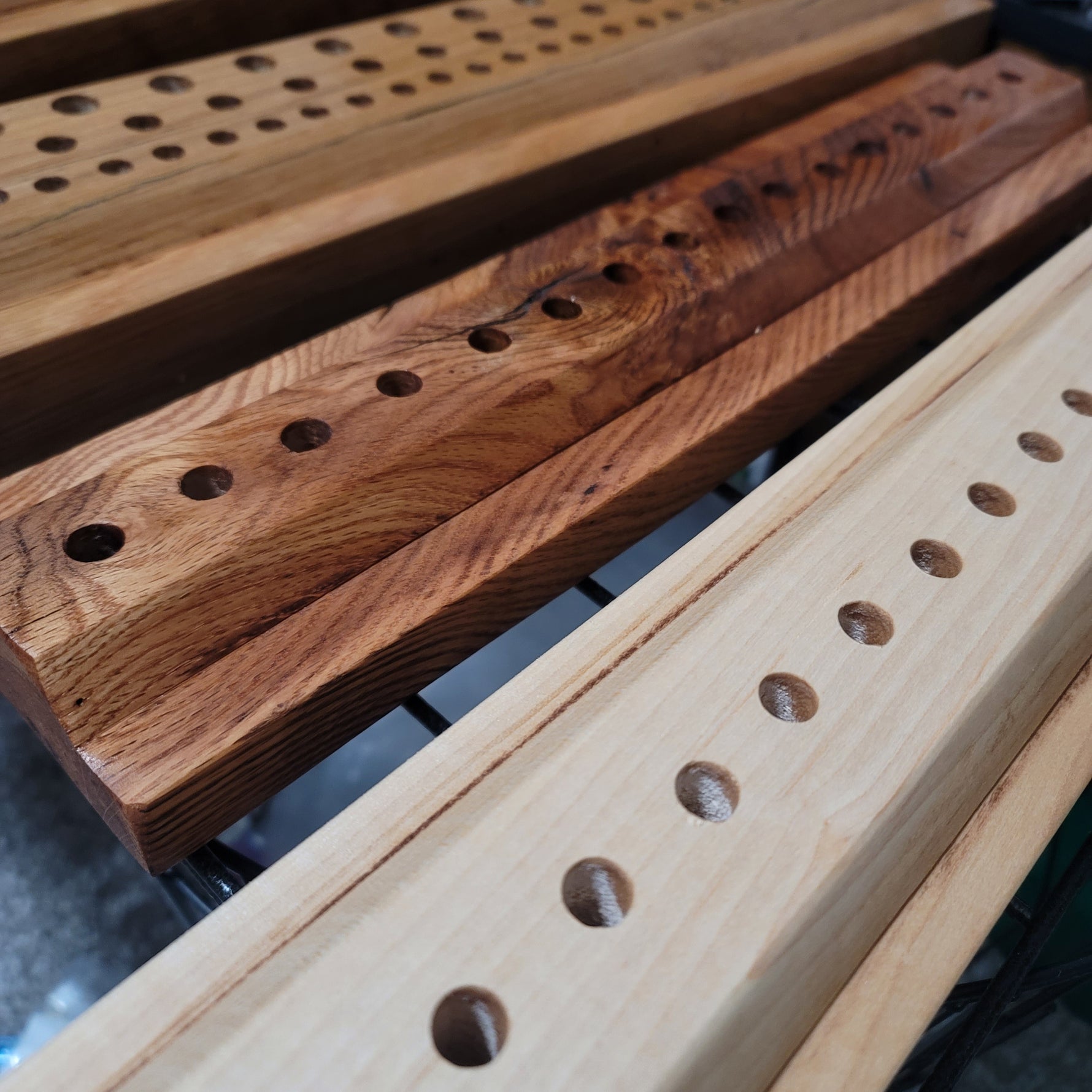 Weald & Wool - USA Handcrafted Peg Looms, Weaving Tools & Accessories